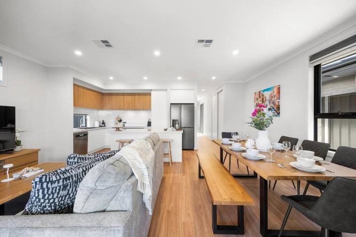 Paradise Point - Contemporary Coastal Family Retreat - Aldinga