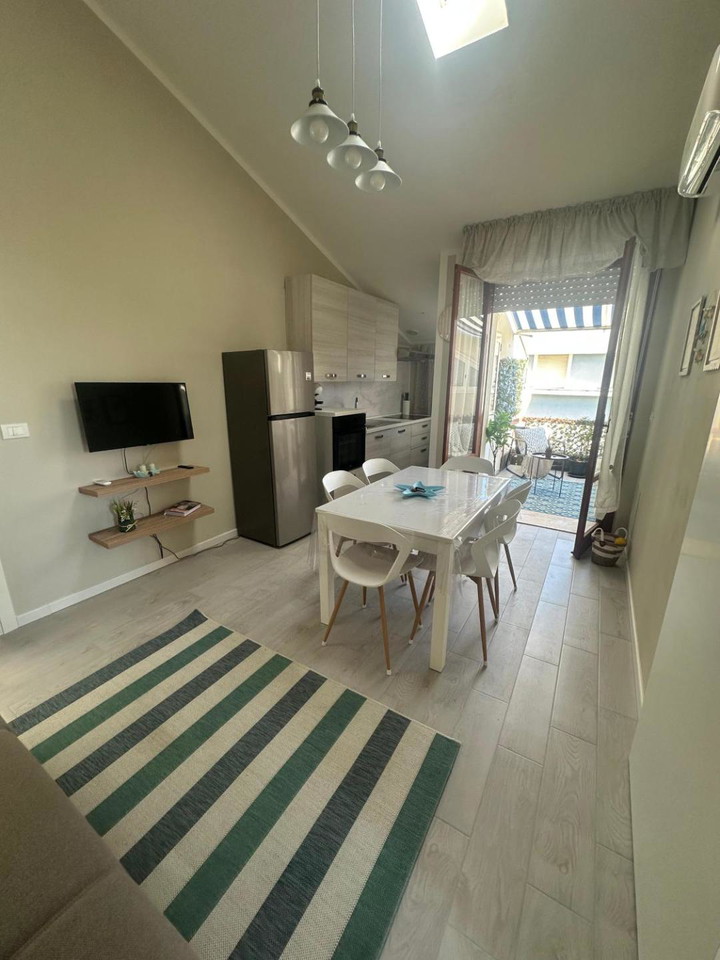 Lumami Summer House 150m Dal Mare Con Ombrellone Incluso Completamente Ristrutturato - Pineto