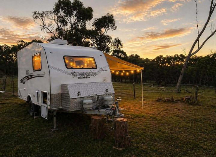 Caravan Escape At Galahad's Animal Sanctuary - Melbourne