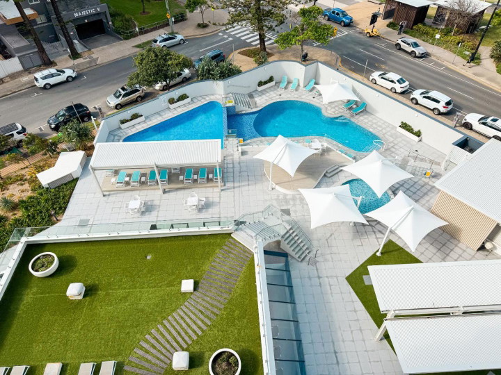 Peninsula Resort - Apartments By Gold Coast Holidays - Broadbeach