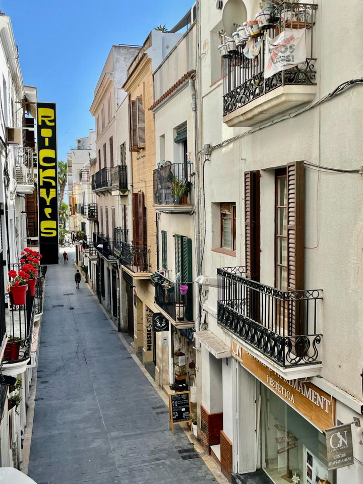 Sant Pau Beach Home With Terrace - Sitges
