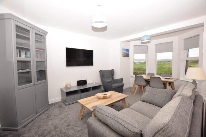 Number 19 - Bude