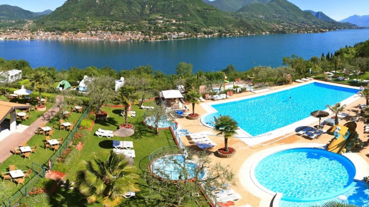 Weekend Glamping Resort - Lake Garda