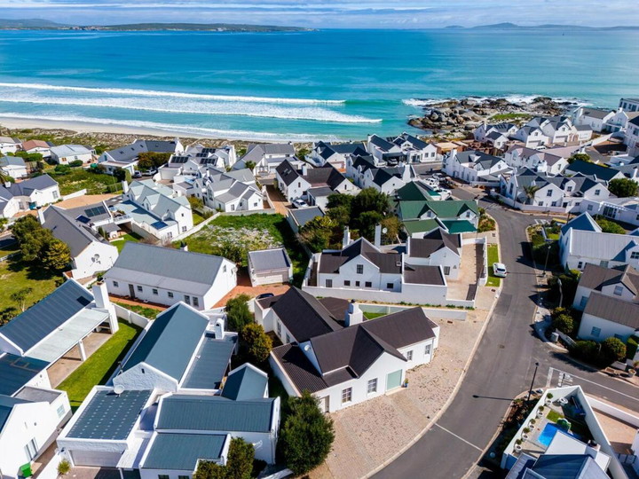 The Pelican - Langebaan