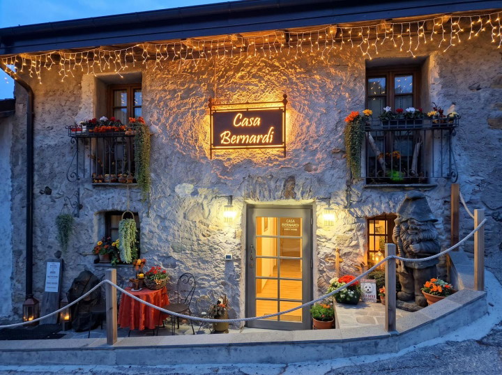 Le Scuderie Di Casa Bernardi, Wellness Retreat Con Sauna In Camera & Amici A 4 Zampe - Trento