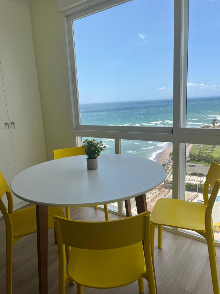 Seafront Panorama - Beachfront Apartment - Sitio de Calahonda