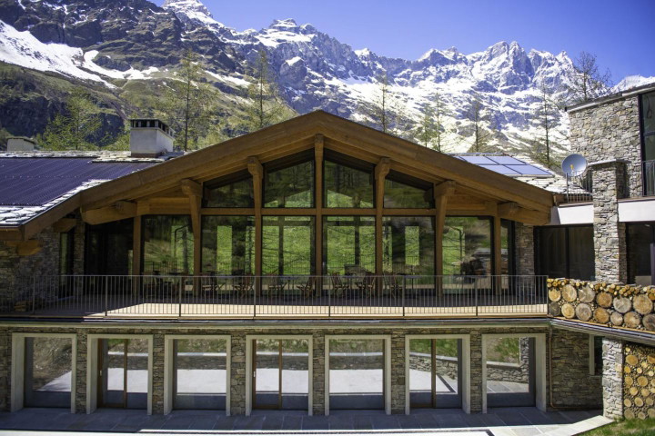 Les Neiges D'antan - Valtournenche