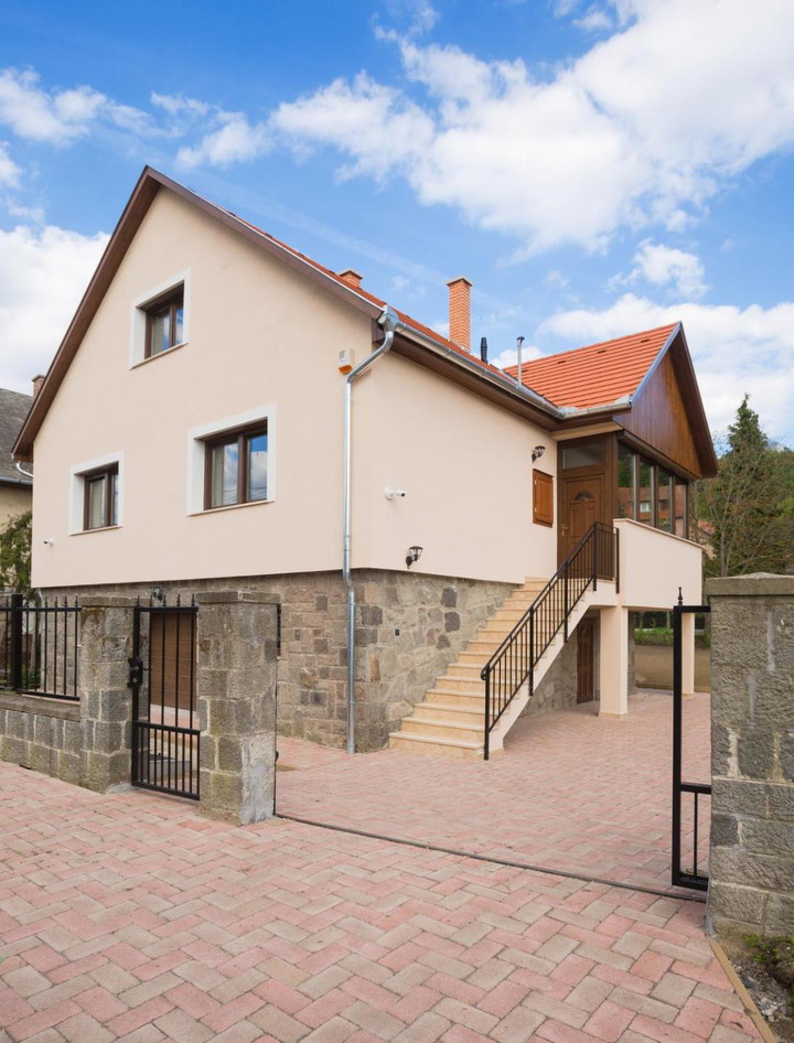 Harangvirág Apartmanház - Visegrád - Nagymaros