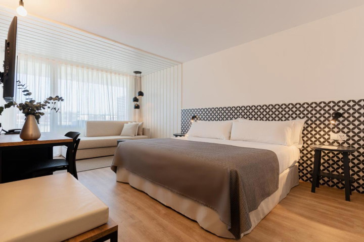 Magnolia Hotel - Adults Only - Reus