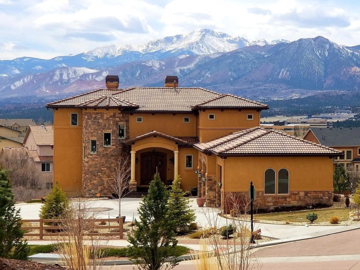 Chateau Du Pikes Peak, A Tuscany Retreat - Colorado Springs, CO