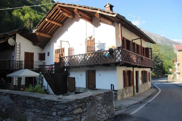 Tipica Casa Di Montagna Nelle Valli Di Lanzo - Ala di Stura