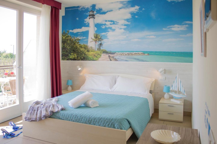 The Lighthouse Rooms - Lake Garda