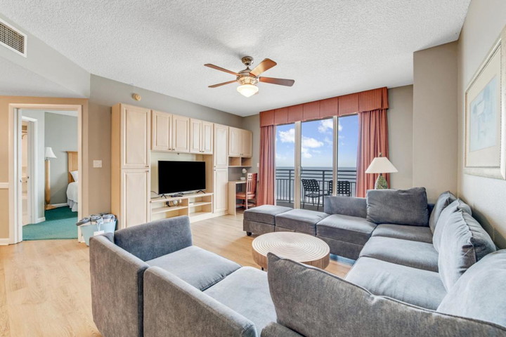 10th Floor Oasis Stunning 2br With Spacious Private Double Balcony At The Wyndahm Ocean Walk Resort - Ormond Beach, FL