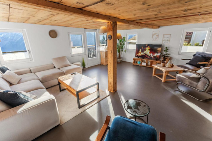 Historic Charming House 10 Min From Crans-montana - Adelboden