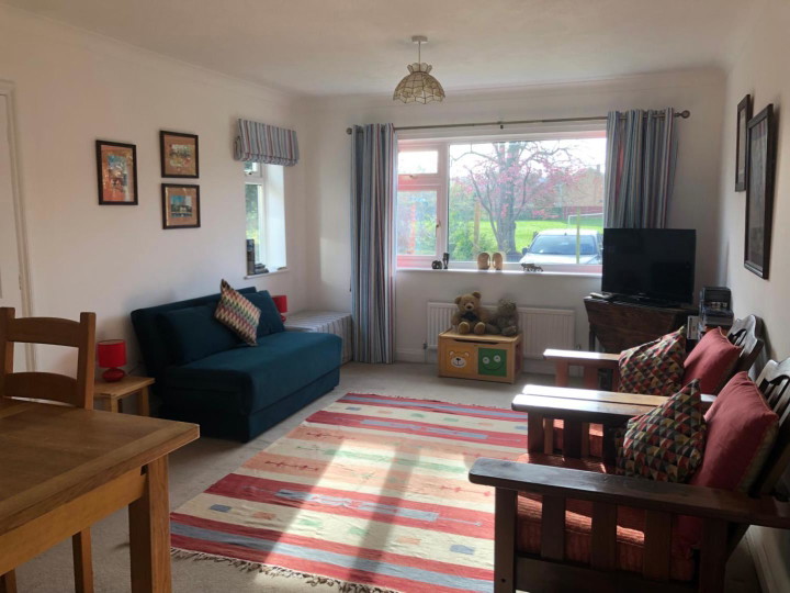 Charming Annexe In Rural Village - Berkshire