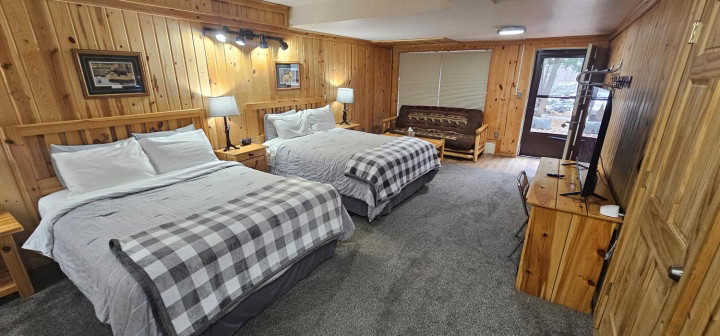 Willard Munger Inn - Duluth, MN