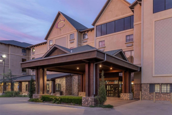Best Western Plus Cimarron Hotel & Suites - Stillwater, OK