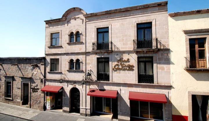 Hotel & Suites Galeria - Morelia
