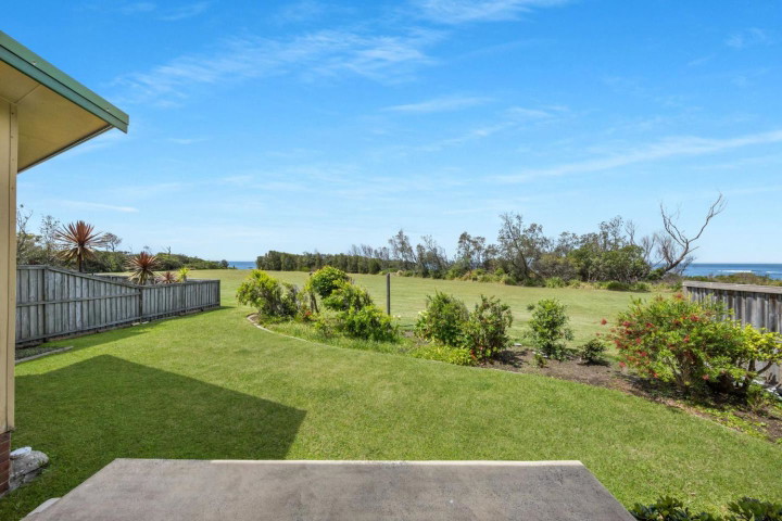 Beachside Cottage - South Coast