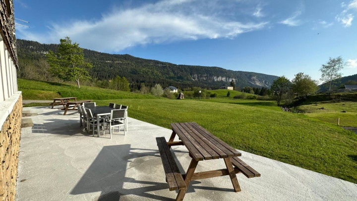 Les Chamois Du Jura à Lajoux - Lamoura
