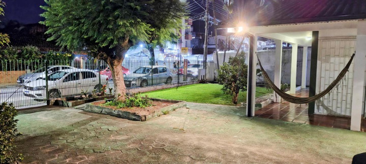 Casa Canasvieiras 250mts Praia - Florianópolis