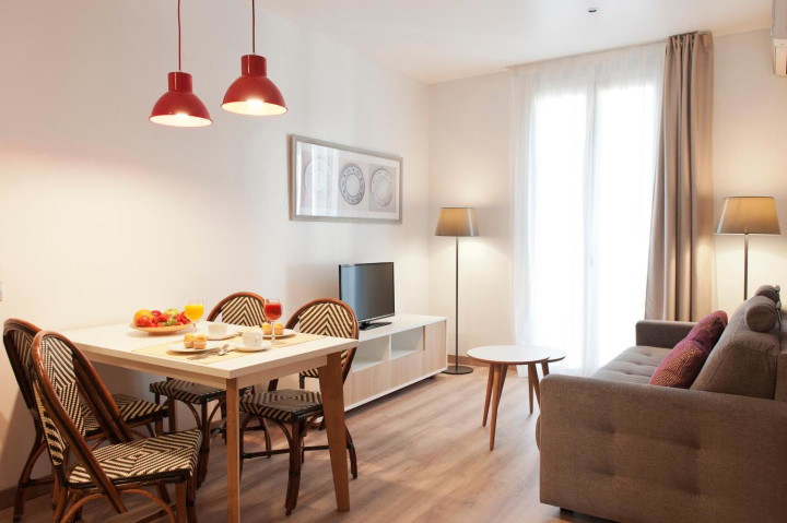 Mh Apartments S. Familia - La Barceloneta