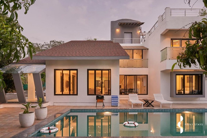 Privy Stays- Pinnacle Villa, Alibag - uran