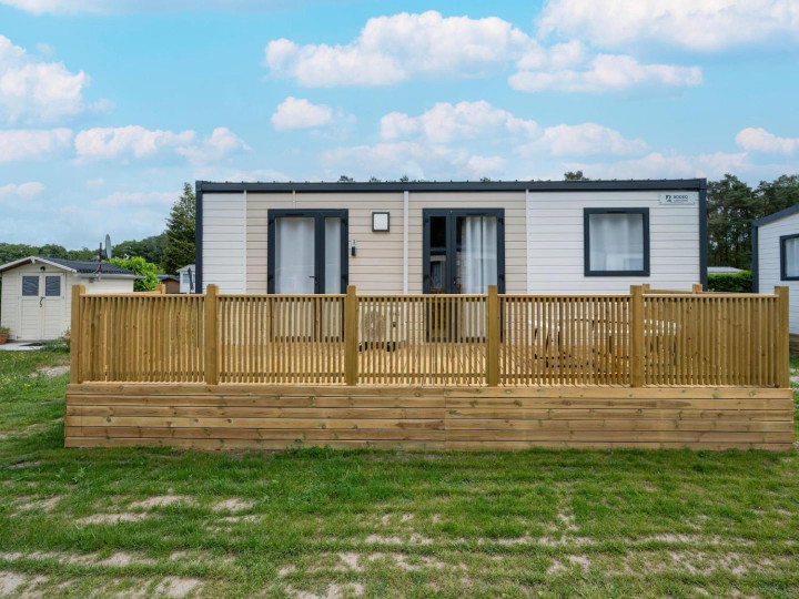 Nature-rich Caravan Retreat For 6 - Ghent