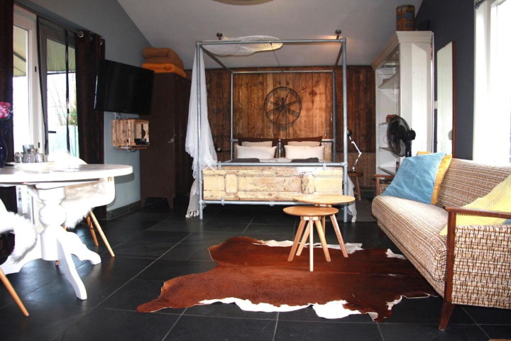Paardenstal, Private House With Wifi And Free Parking For 1 Car - Hilversum