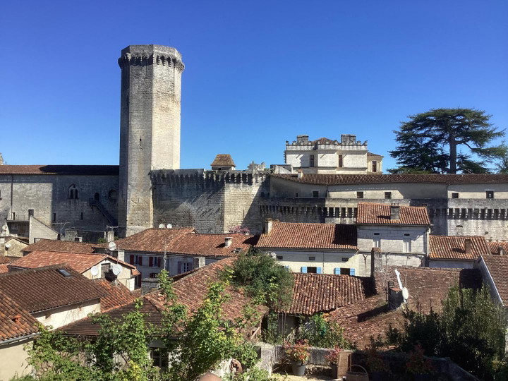 Chambre Avec Piscine Au Coeur De Bourdeilles - Brantôme en Périgord