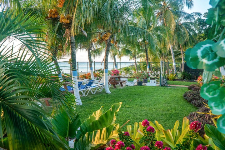 Banyan Beach House Villa - Barbados