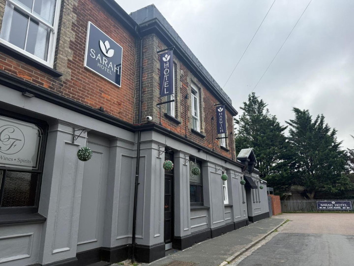 Sarah Hotel - Frinton-on-Sea
