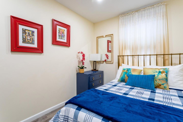 Luxe Retreat 2 Bedroom Hideaway Minutes From Nyc - Port Washington, NY