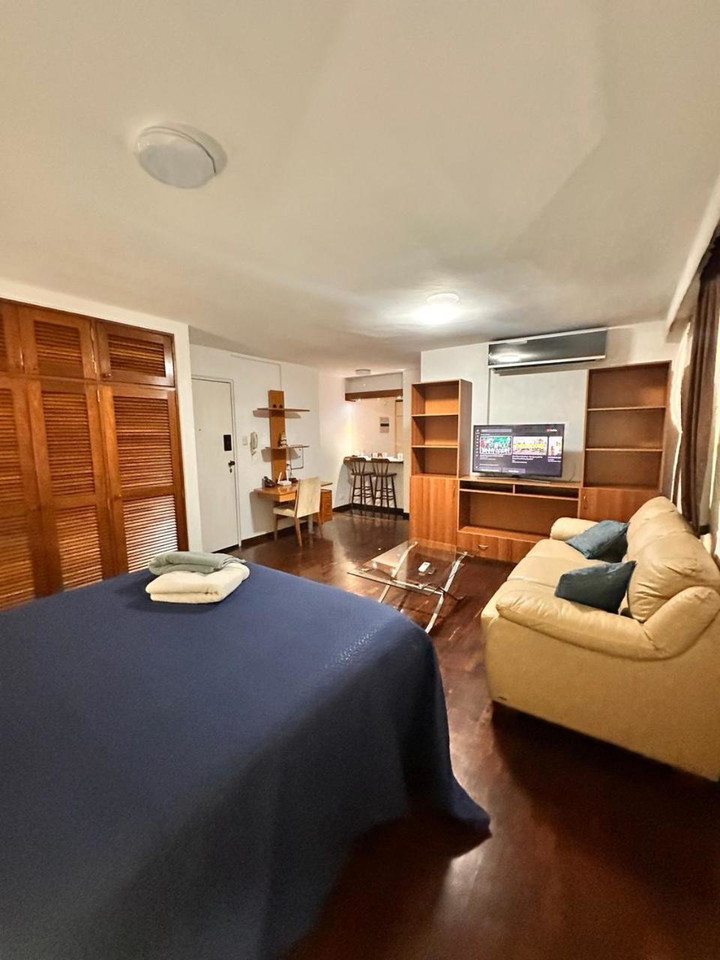 Exclusiva Suite Ejecutiva En Los Palos Grandes, Caracas - Totalmente Equipada - Caracas