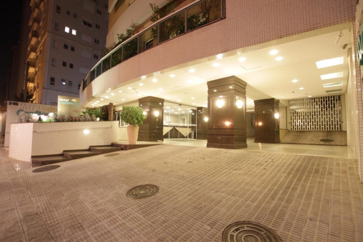 Hotel Confiance Batel - Araucária