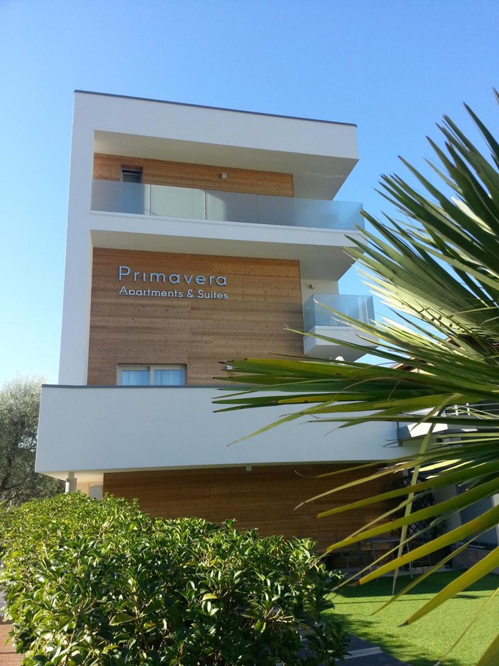 Primavera Apartmentsuites - Lake Garda