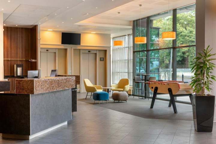 Courtyard By Marriott Paris Saint Denis - Pantin