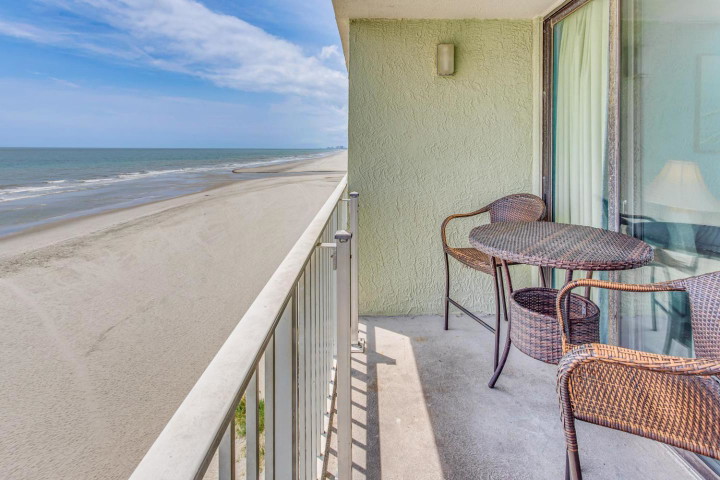 Oceanfront Myrtle Beach Condo With Resort Perks! - South Carolina