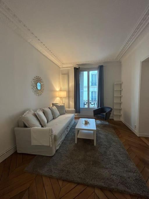3 Pièces Dans Le Coeur Du 16e - Clamart