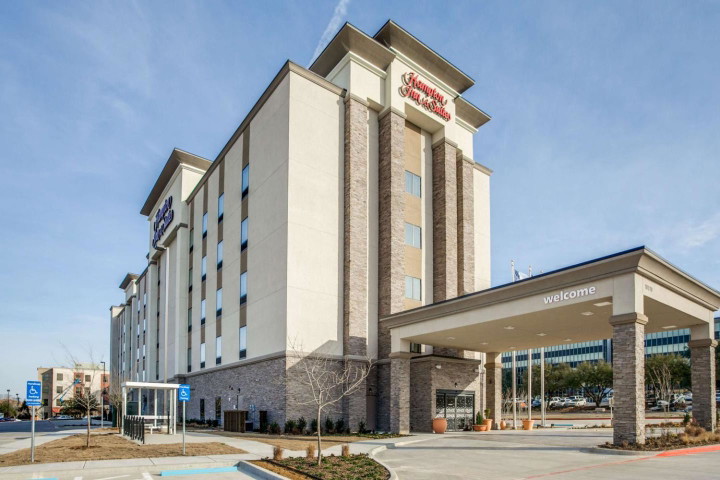 Hampton Inn & Suites Dallas-central Expy/north Park Area - Dallas