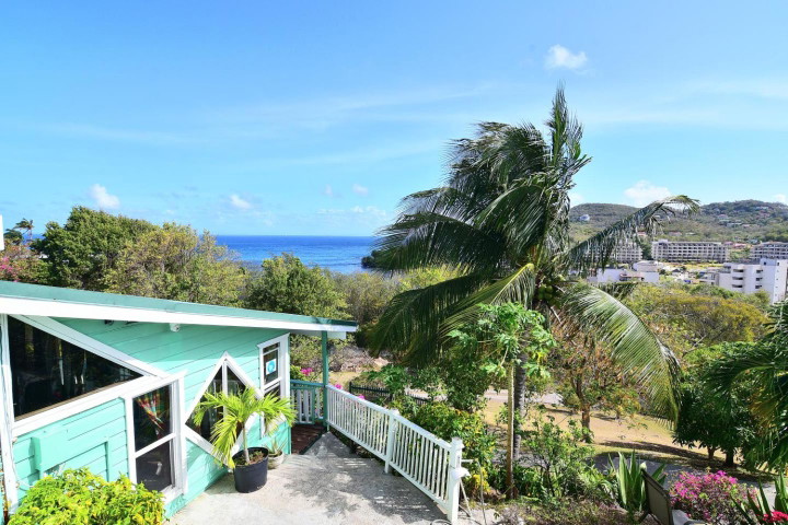 Beachfront Cottage - Sainte-Lucie
