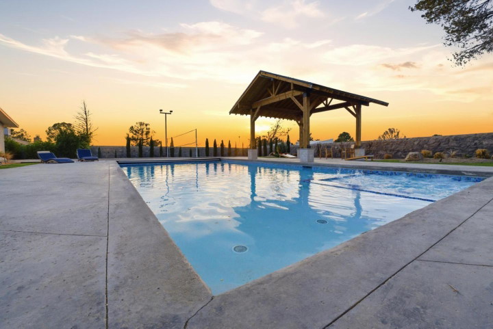 Private Beach Volleyball Pool Retreat - New Mexico