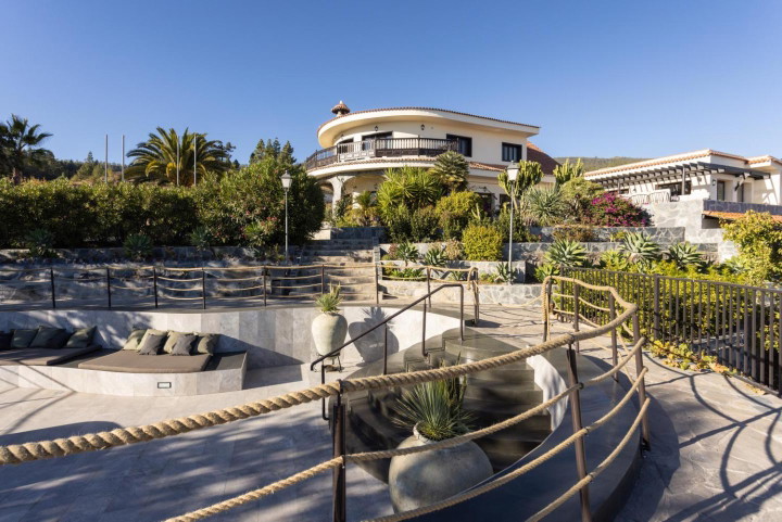 Hotel Alta Montaña - Spain