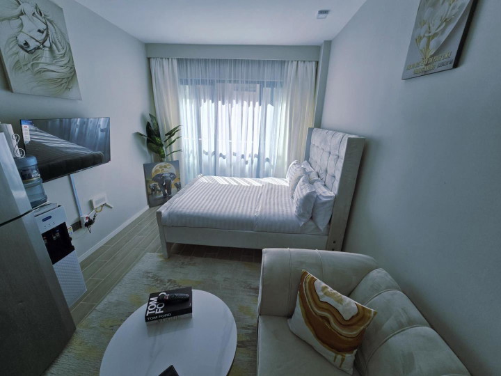 Roly Studio Apartment Near Jkia & Sgr With Swimming Pool & Gym - Nairobi