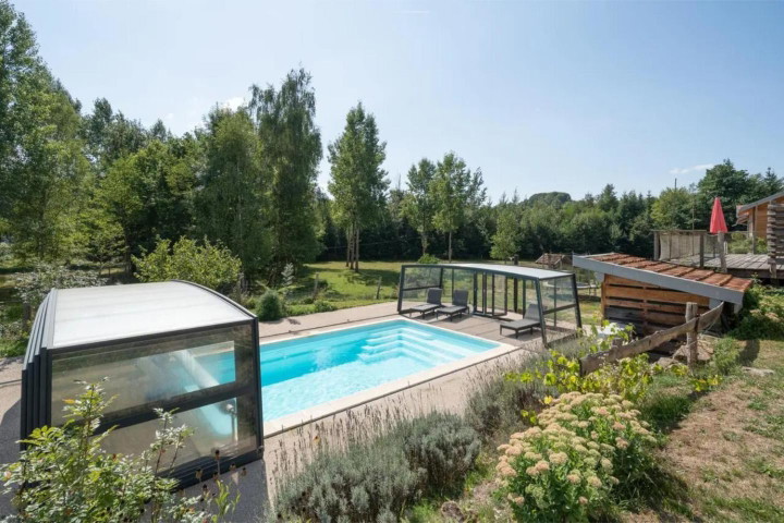 Piscine Jacuzzi Sauna 4 éToiles - Épinal