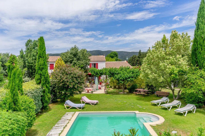Clos Des Hérissons - Chambres D'hôte - Piscine & Jardin - Lourmarin