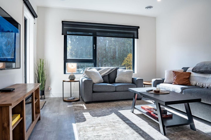 Mountainview Escape By Revelstoke Vacations - Revelstoke