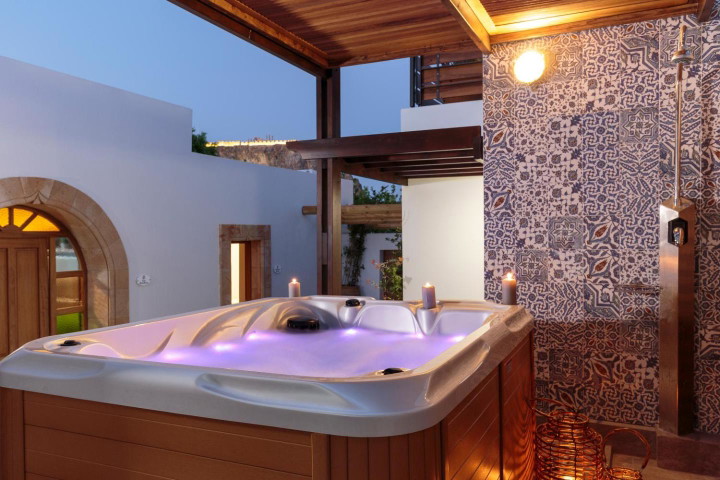 Lindosaquaview Luxury Villa - Rodos