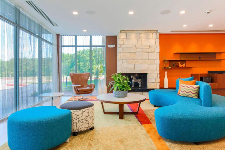 Fairfield Inn & Suites By Marriott Decatur At Decatur Conference Center - Decatur, TX
