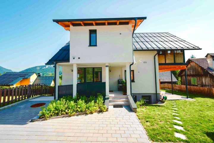 Mitzis Stubn Apartments - Bad Goisern - 24-hour Self Check-in - Wolfgangsee Lake